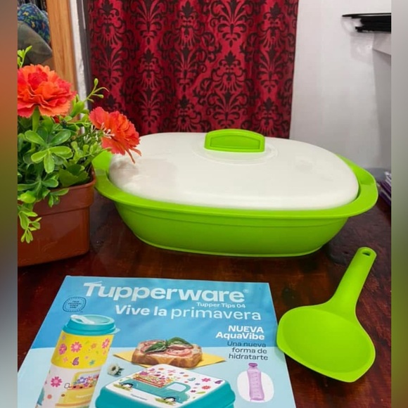 Tupperware | Kitchen | Tupperware Legacy Rice Server 75 Cups 8l And ...